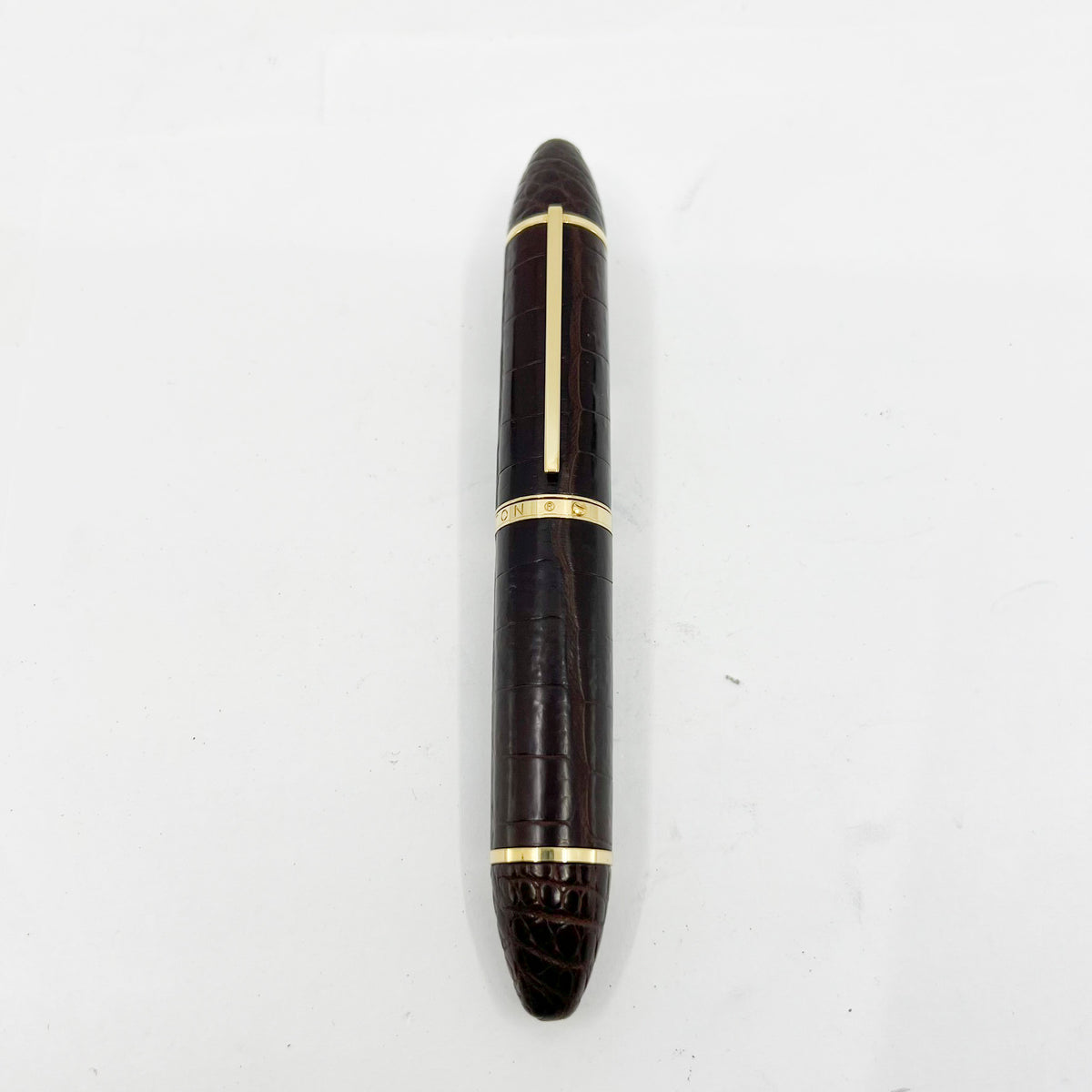 Louis Vuitton Brown Alligator Leather Cargo Fountain Pen - Medium 18kt ...