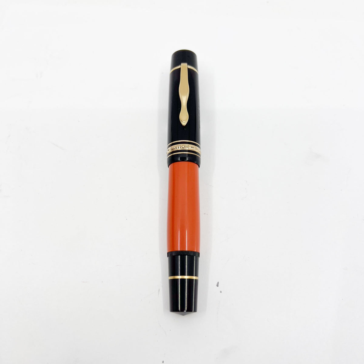 Montblanc Ernest Hemingway Writer's Limited Edition Fountain Pen - Fin ...