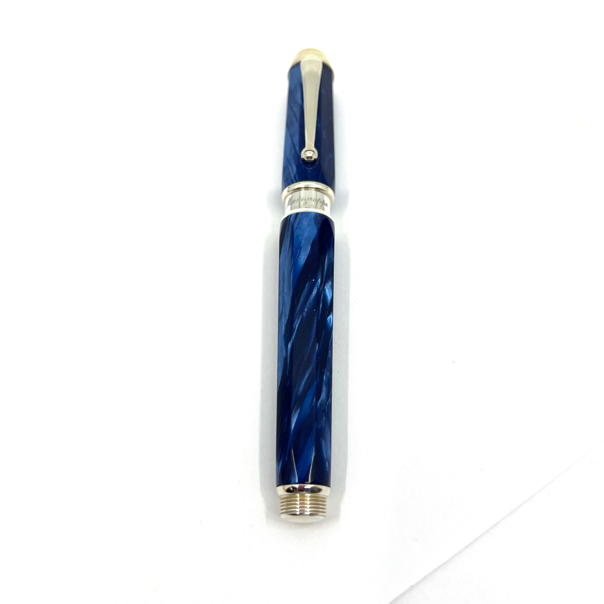Montegrappa Emblema Lustrous Blue Celluloid Fountain Pen - Fine 18kt G ...